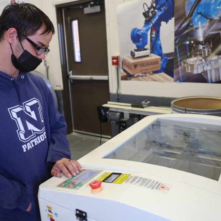 Advanced Manufacturing – VCSC Career and Technical Education
